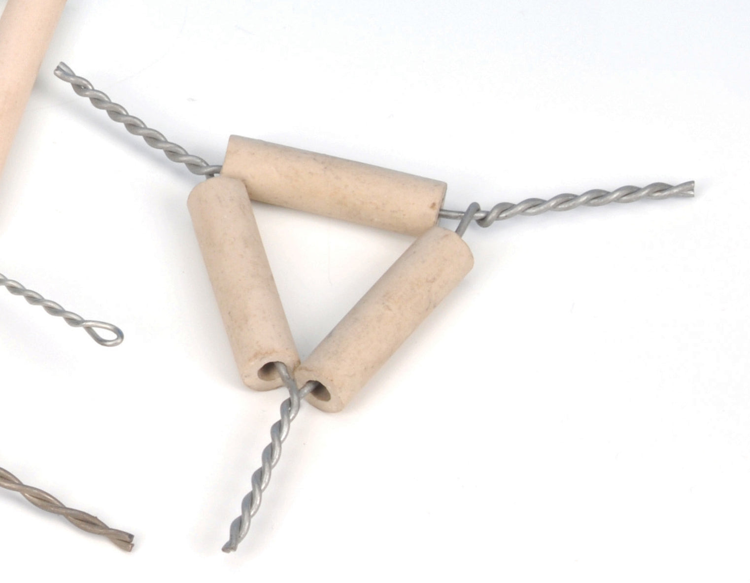 EISCO Clay Pipe Triangle - 5cm — hBARSCI